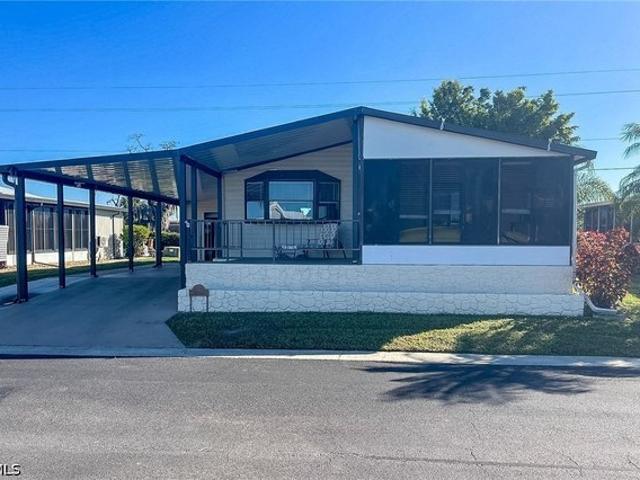 22 Ashe St, Alva, FL 33920