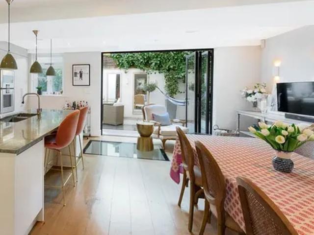 22 Aubrey Walk, London, W8 7JG, United Kingdom | 4 bed house for rent #131712876 | Rentberry