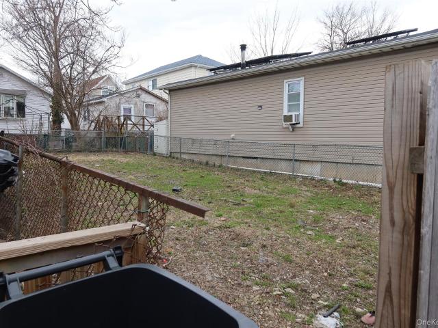 22 B Edgewater Park