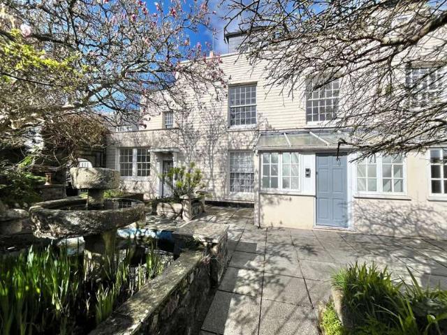 22 Bedroom Apartment Flat
