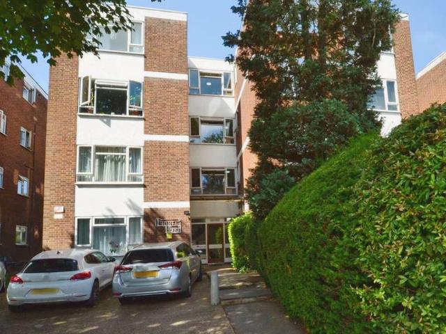 22 Bedroom Flat