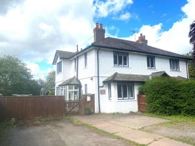 22 Bedroom Semi Detached House