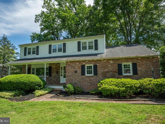 22 Beechwood Lane