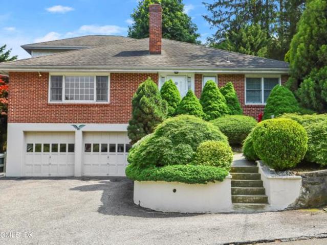 22 Bishop Dr Nort, Greenwich, CT 06831