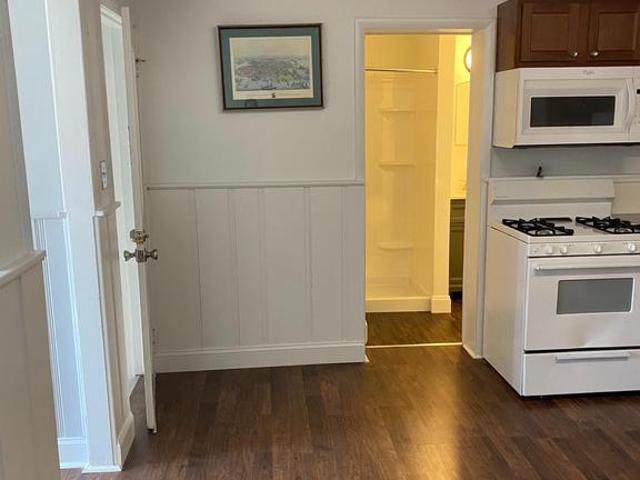 22 Bloomsbury Avenue # C