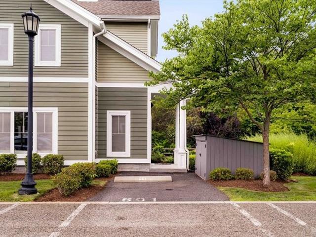 22 Blue Jay Cir Unit 22, Boston, MA 02126