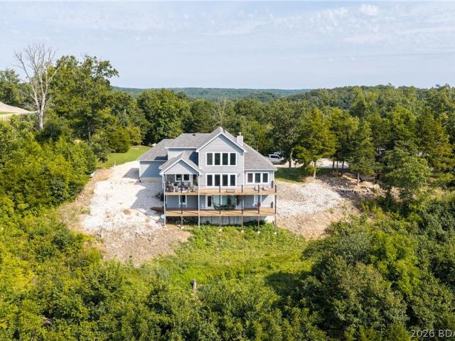 22 Bluff Drive