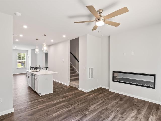 22 Broad River Way