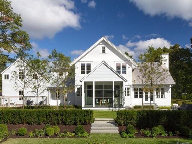 22 Brett Rd, Fairfield, CT 06824