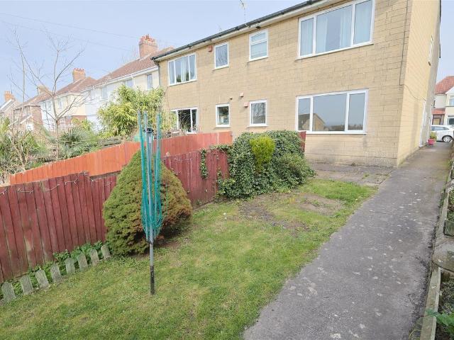 22 Bryants Hill, St George, Bristol BS5, 2 bed flat to rent, £1,200 pcm | PrimeLocation