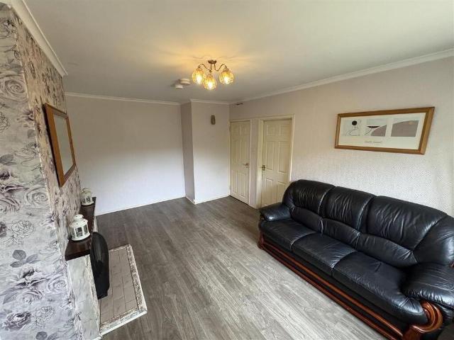 22 Camlough Park, Bessbrook, Newry, BT35 7AX