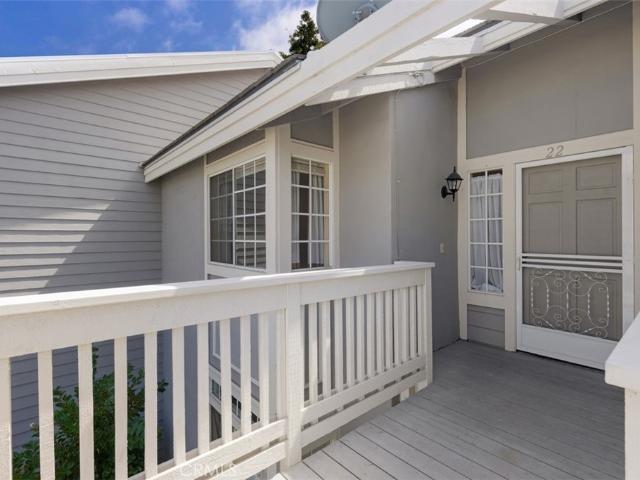 22 Campton Place