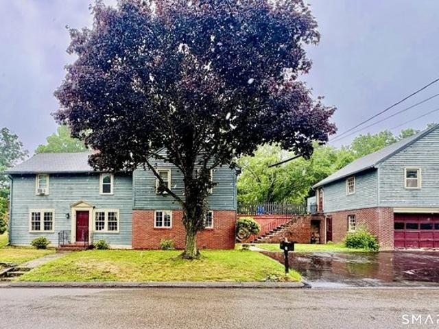 22 Canterbury Tpke, Norwich, CT 06360