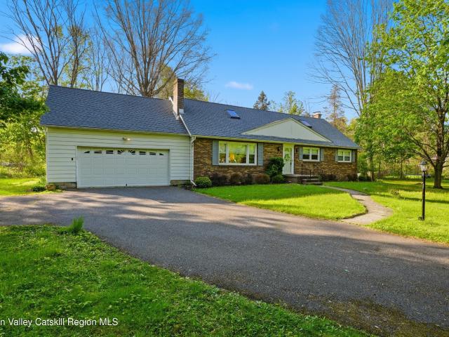 22 Candlewood Lane