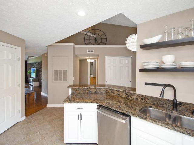 22 Carriage House Drive