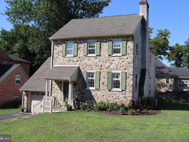 22 Carriage Lane