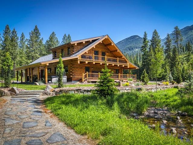 22 Cheyenne Ct, Troy, MT 59935