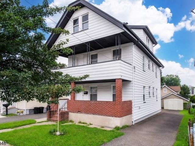 22 Comfort Pl, Clifton, NJ 07011
