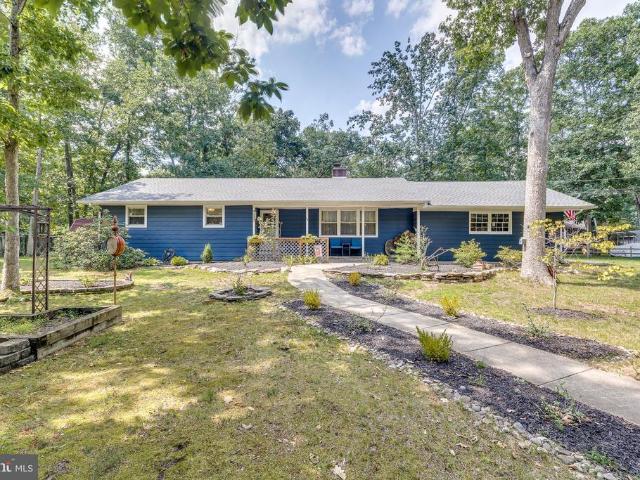22 Conestoga Lane