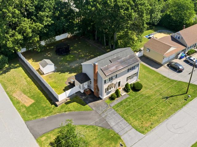 22 Colonial Drive