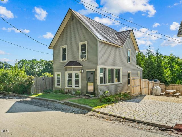 22 Covell Avenue
