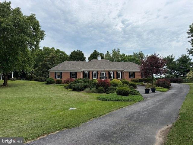 22 Clear Back Rd, Front Royal, VA 22630
