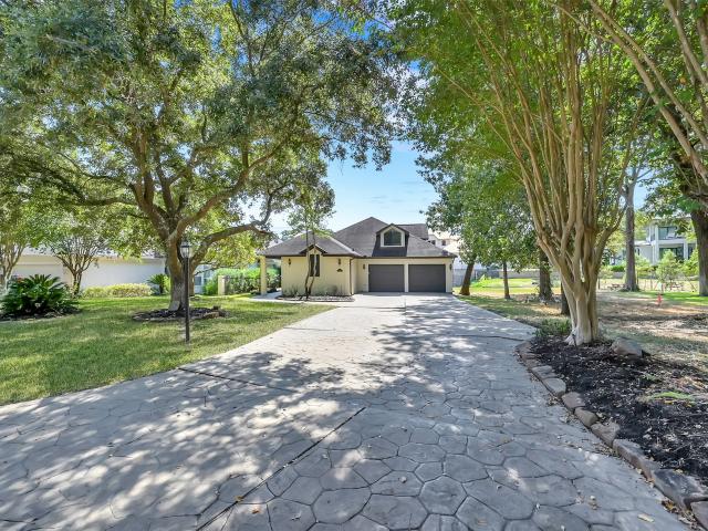 22 Creekwood Dr, Montgomery, TX 77356 | MLS #60057