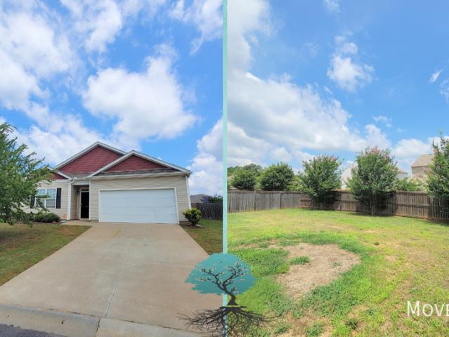 22 Crestwood Pines Trl, Piedmont, SC 29673 Large Fenced Yard, Covered Porch