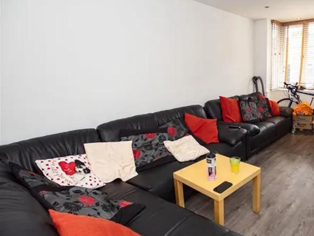 22 Dartmouth Road, Metchley, B29 6DR, United Kingdom | 7 bed house for rent #167379968 | Rentberry