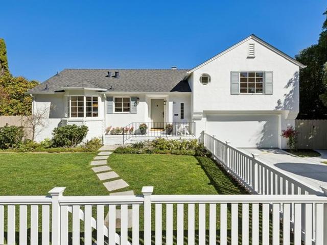 22 DE Sabla Rd, San Mateo, CA 94402