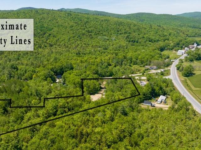 22 E Dixfield Rd, Dixfield, ME 04224