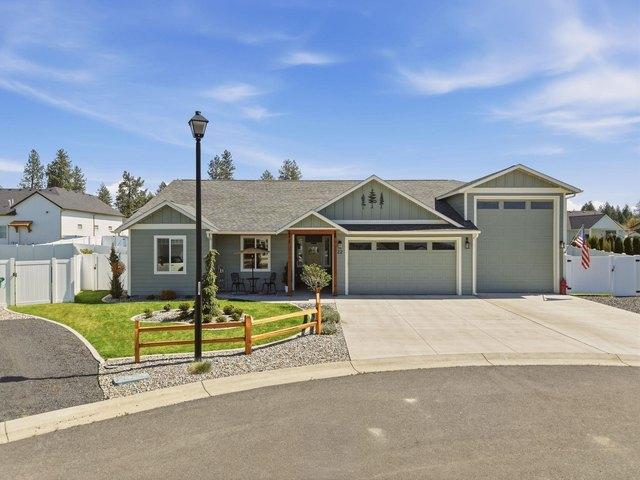 22 E Eleventh Ct, Deer Park, WA 99006