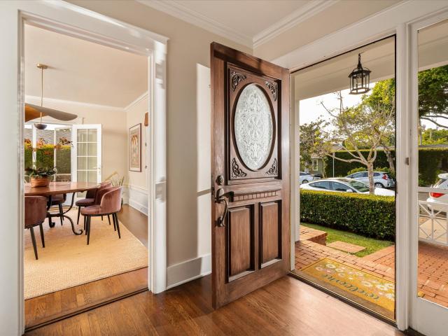 22 E Islay St, Santa Barbara, CA 93101 | MLS #26 1114
