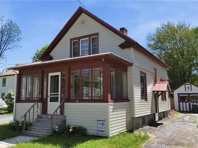 22 E Spofford Ave, Dolgeville, NY 13329