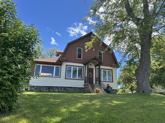 22 E Truckey St, Saint Ignace, MI 49781