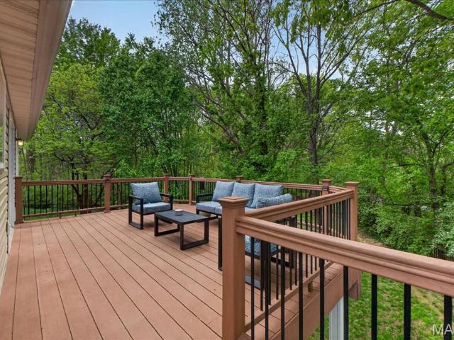22 Eagle Spur Ct, St. Charles, MO 63303 | MLS #26022 | Compass