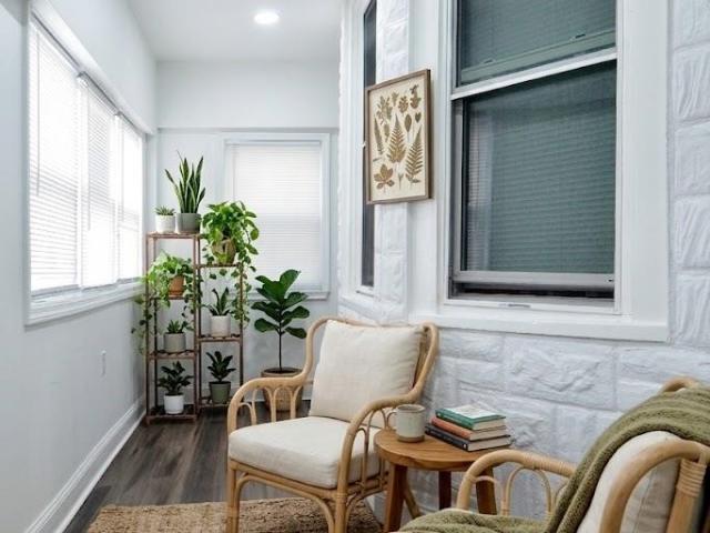 22 East 44Th St