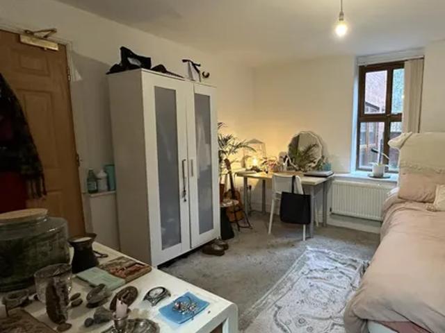 22 Egerton Road, Manchester, M14 6YB, United Kingdom | 3 bed apartment for rent #117882841 | Rentberry