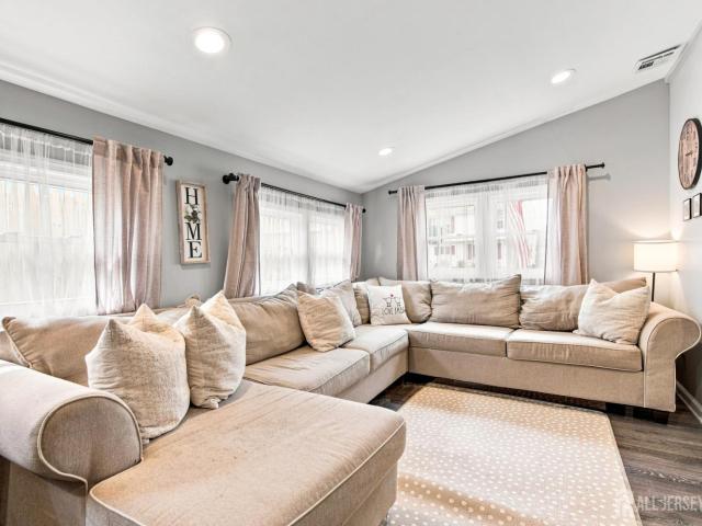 22 Elm Terrace