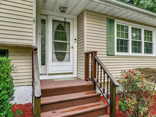 22 Elliott Place