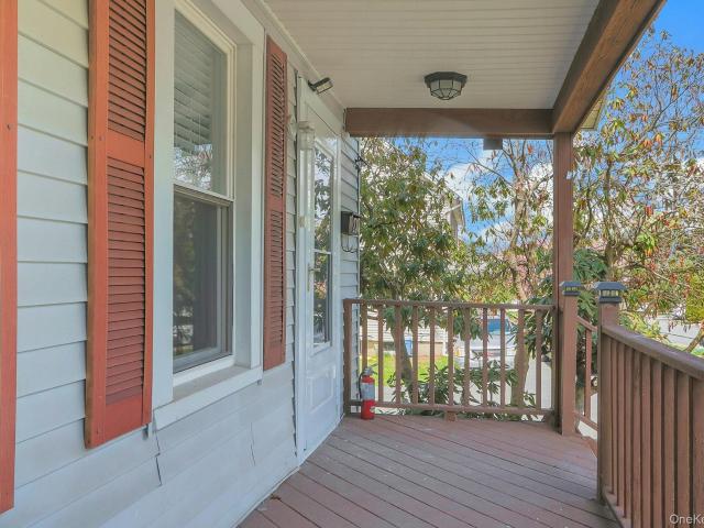 22 Firth Street 22