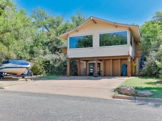 22 Foothill Dr, Ransom Canyon, TX 79366