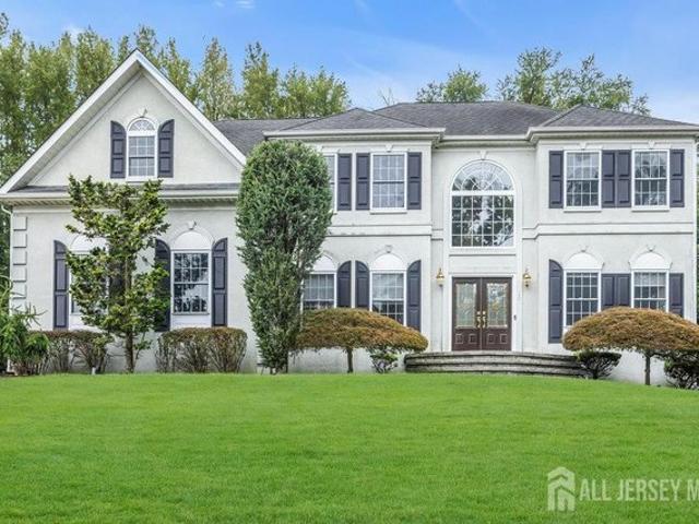 22 Forest Ln, Monroe, NJ 08831