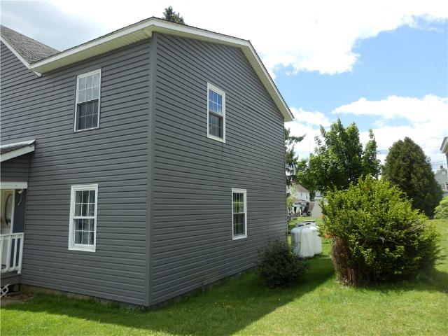 22 Fourth St