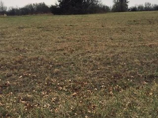 22 Fox Run Dr, Mound City, KS 66056