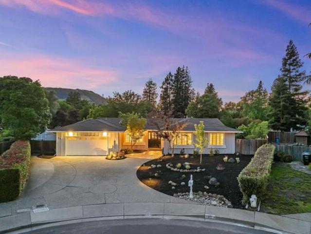 22 Franciscan Ct, Danville, CA 94526