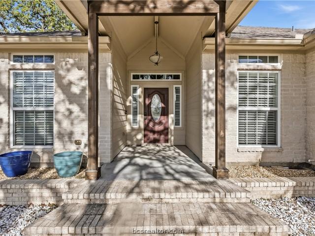 22 Golfview Drive