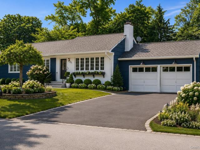 22 Greenvale Farms Road