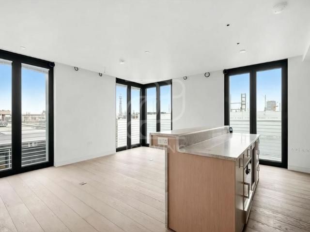 22 Hanover Square, London 2 bed flat to rent £15,002 pcm £3,462 pw