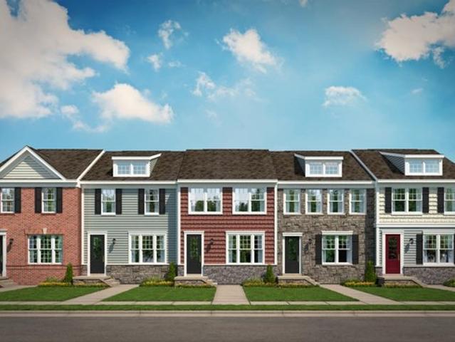 22 Harrison Aly Unit 581, Ranson, WV 25438